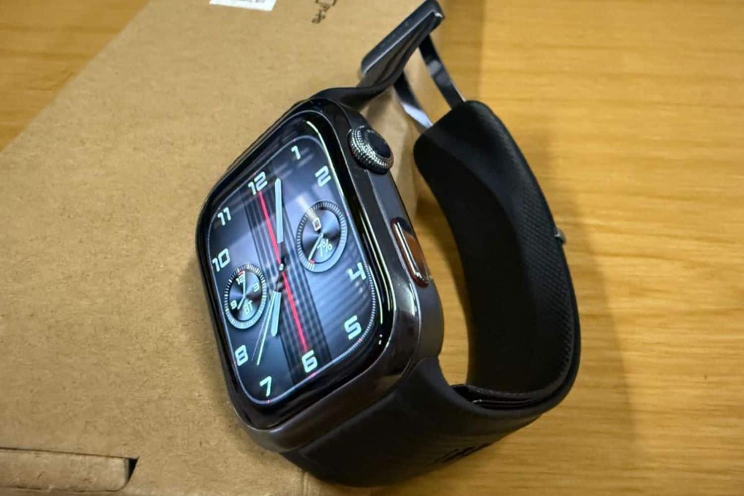 Huawei Watch D2 with blood pressure monitor launches in SA